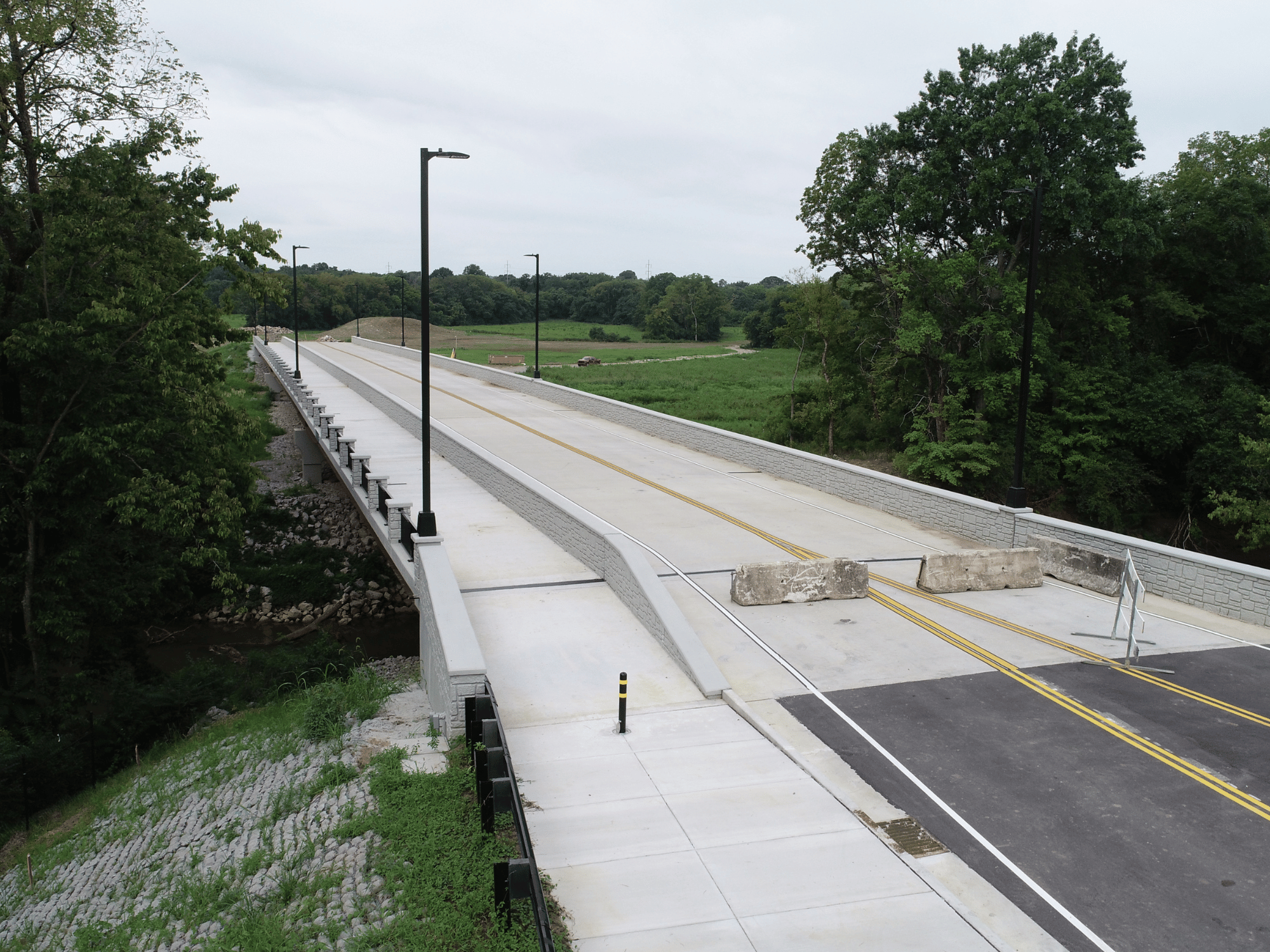 Carothers Parkway Bridge and Access Road - BELL Construction Company